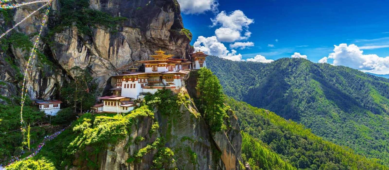 Druk Path Trek - 7 days Bhutan Trekking Itinerary and Cost